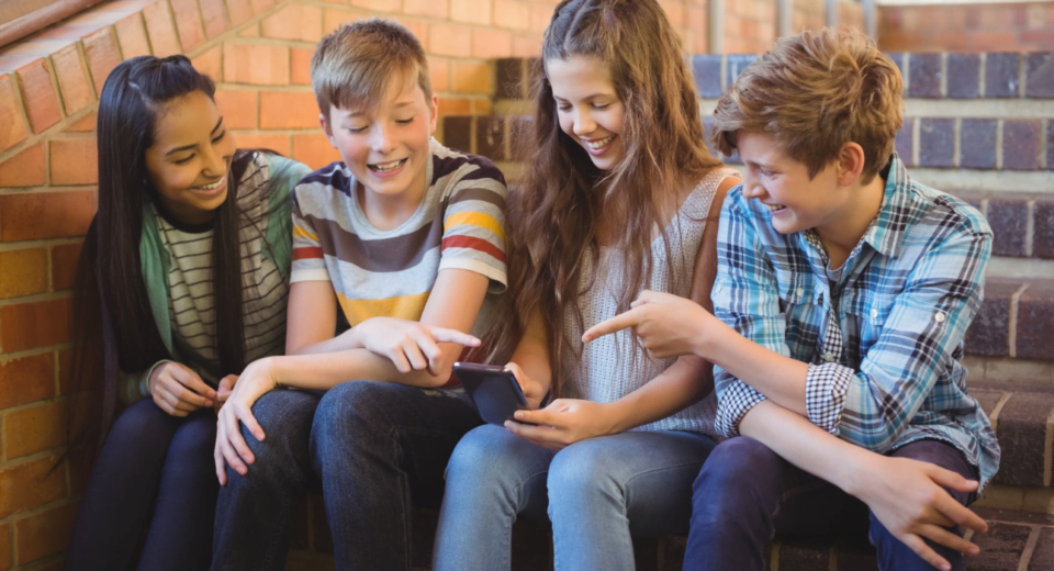 On Building Smart Culture for Using Smart Phone