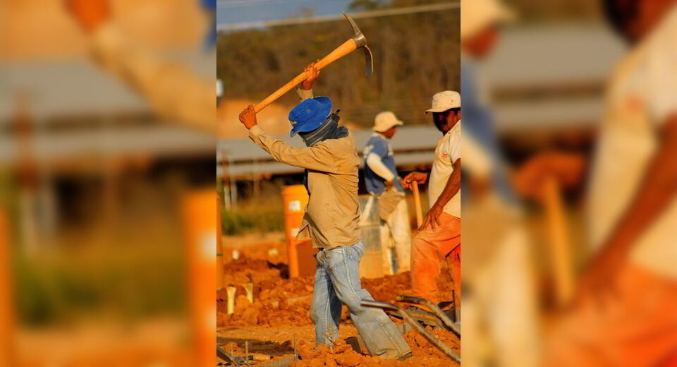 Children of blue-collar workers in India face higher risks of ...
