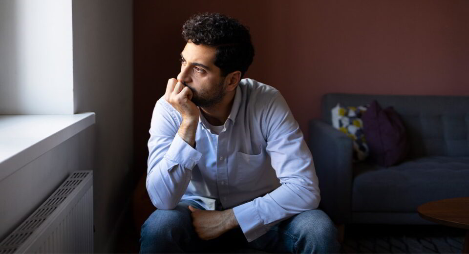 Depersonalization-Derealization Disorder: Symptoms and Treatment