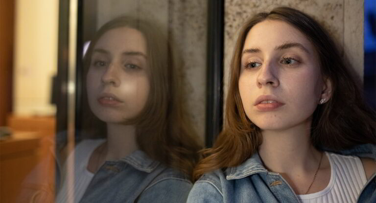 Experiencing Self disgust: when the self feeds off self
