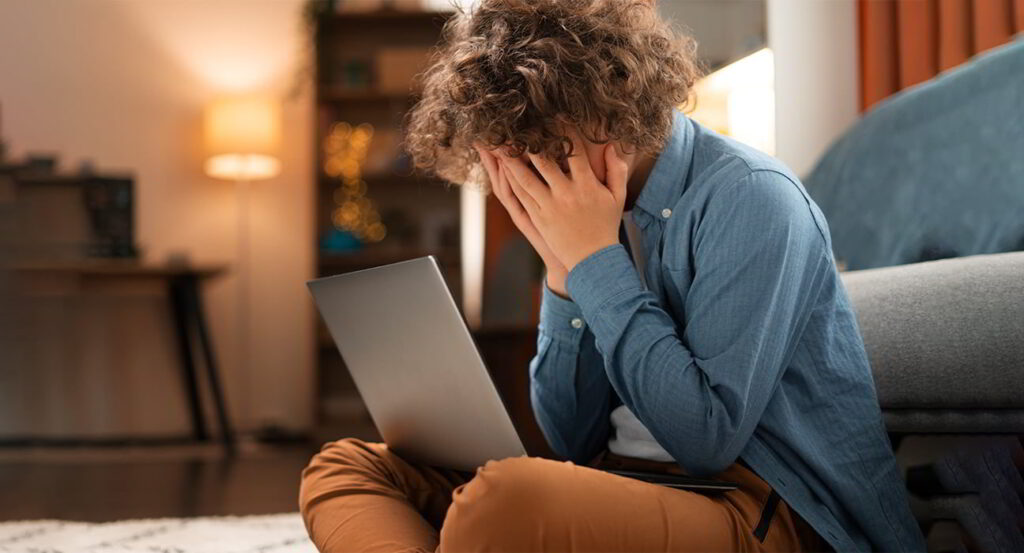 Cyberchondria: Why You Should Take a Break From Googling Every Symptom