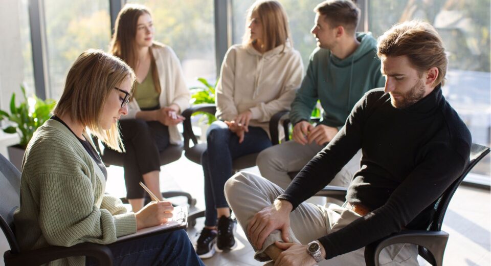 Group Therapy: Choosing Between Formats to Find Your Best Fit