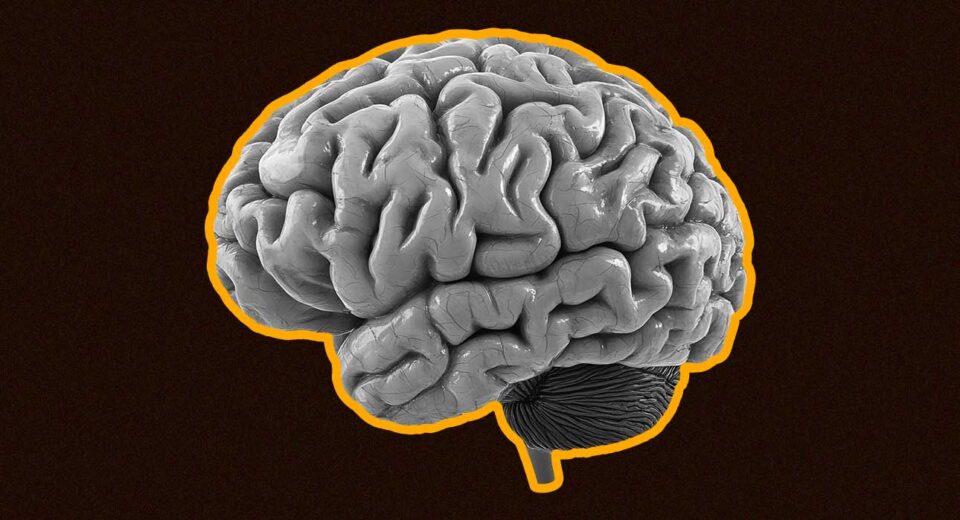 How Memory Can Be Rewritten: Episodic and Semantic Memory Retrieval