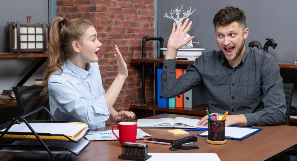 Why Smart People succeed the least by asking for help: The psychology ...